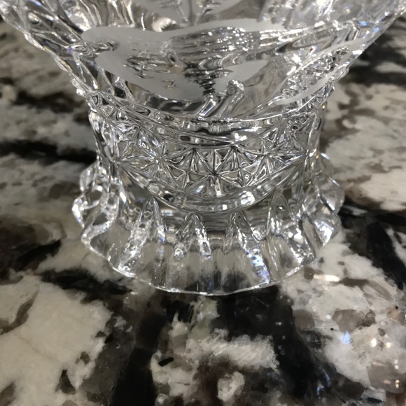 Hofbauer Crystal Company | Accents | Deep Basket The Byrdes Collection ...